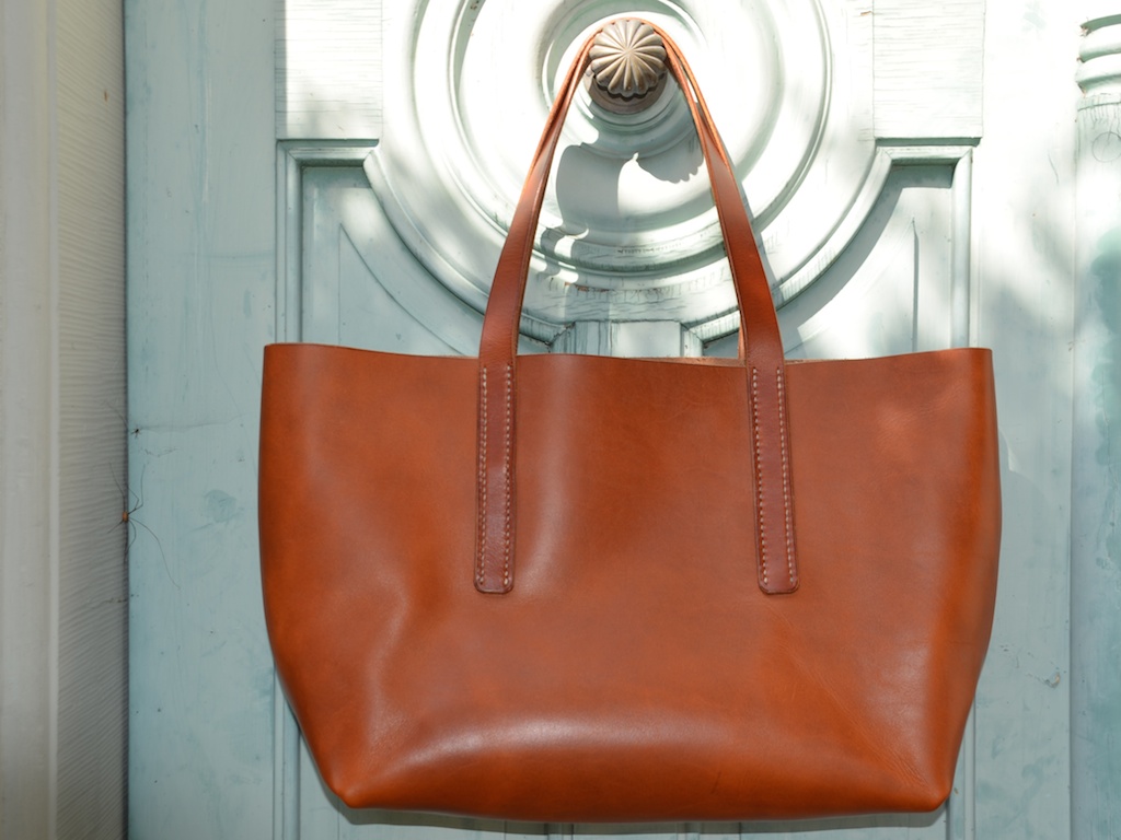 ledertasche Archives