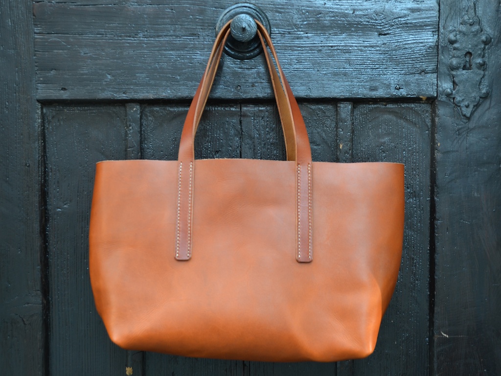 ledertasche Archives
